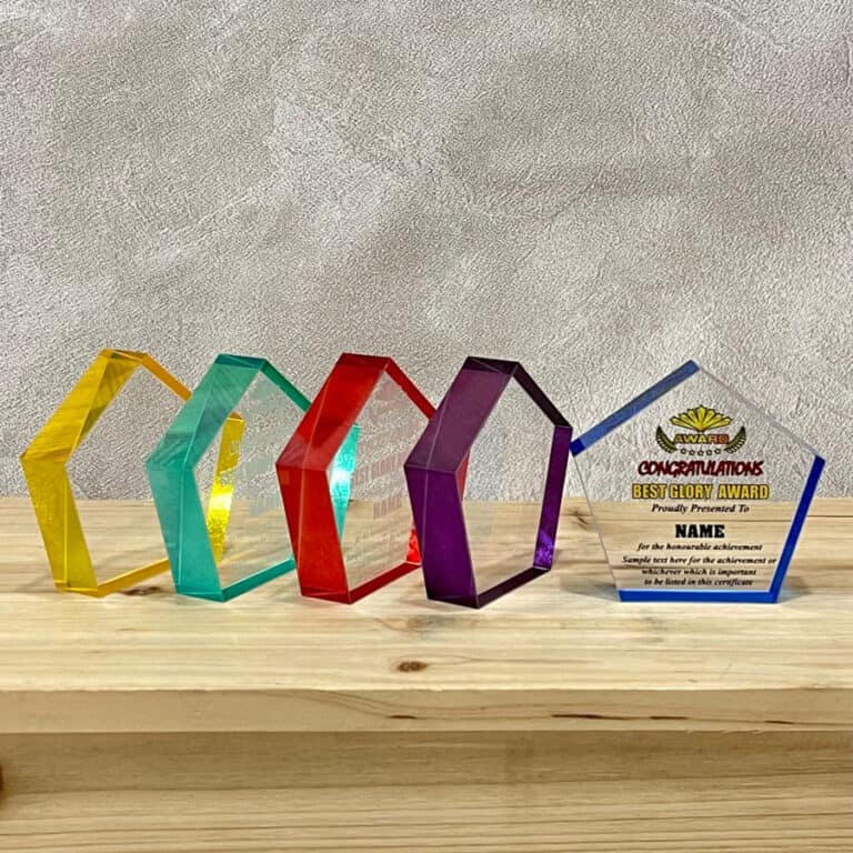 Have a look at all our Quality Acrylic Plaques | Trophy-World Malaysia