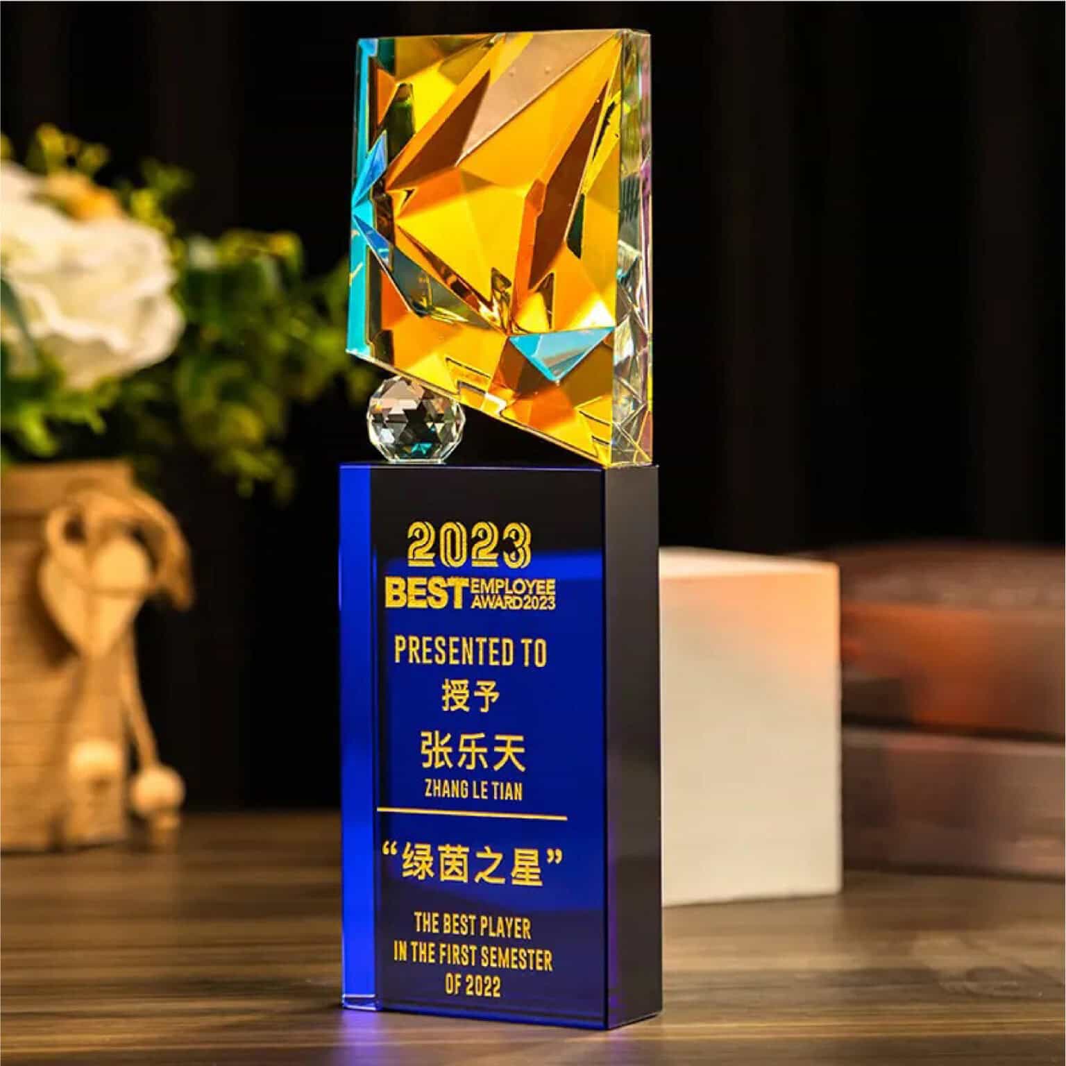 Buy Quality Crystal Trophy ALCR0101 at Trophy-World Malaysia