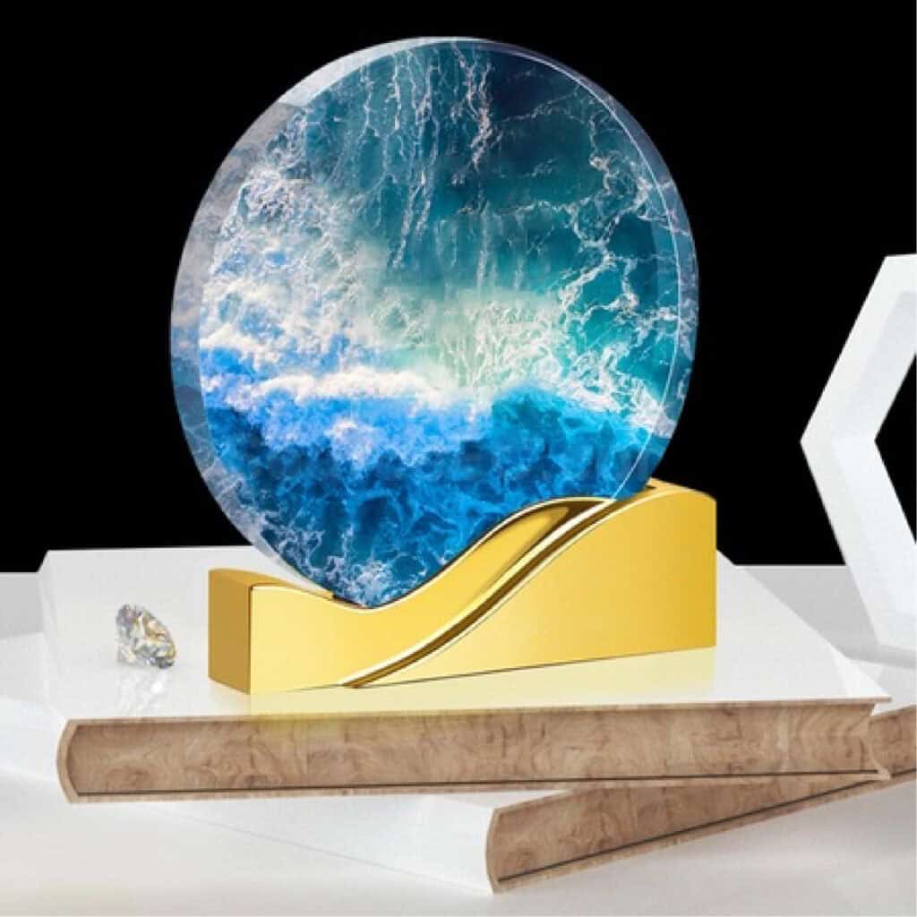 Have a look at all our Quality Crystal Plaques | Trophy-World Malaysia